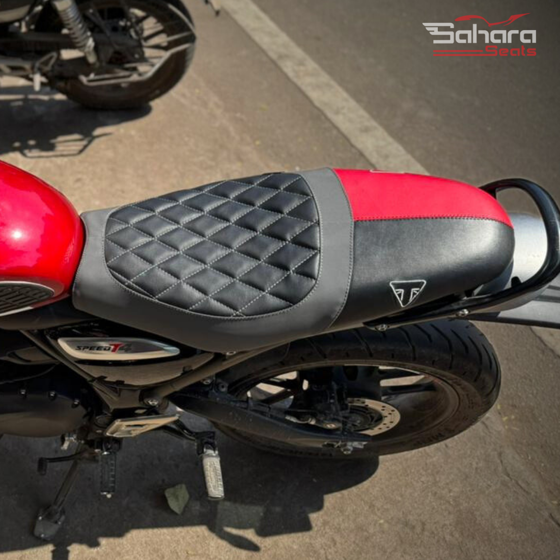 Sahara signature - Custom Diamond Stitch Seat Cover - Triumph Speed 400 ...